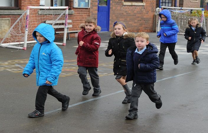 Walking to School - GM Walking